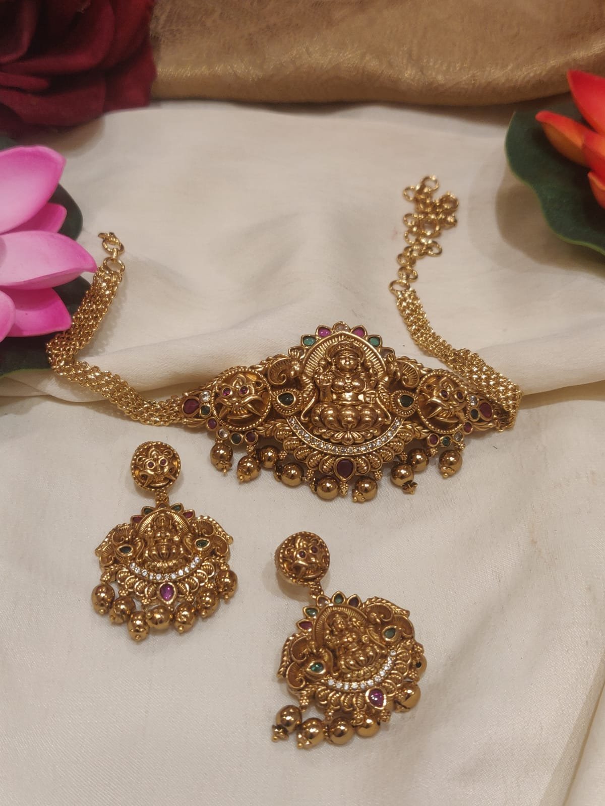 Exquisite Lakshmi Pendant Gold Plated Temple Chain Choker – Emporia Jewels
